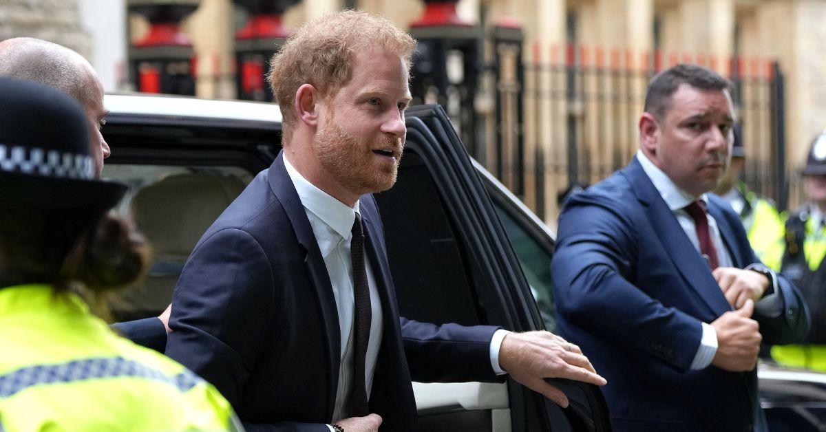 Prince Harry 'Wants To Come Back To The Royal Family' After Setbacks ...