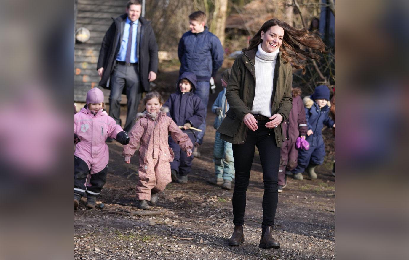 Kate Middleton Chops Wood During Her Visit To Forest Kindergarten: Pics ...
