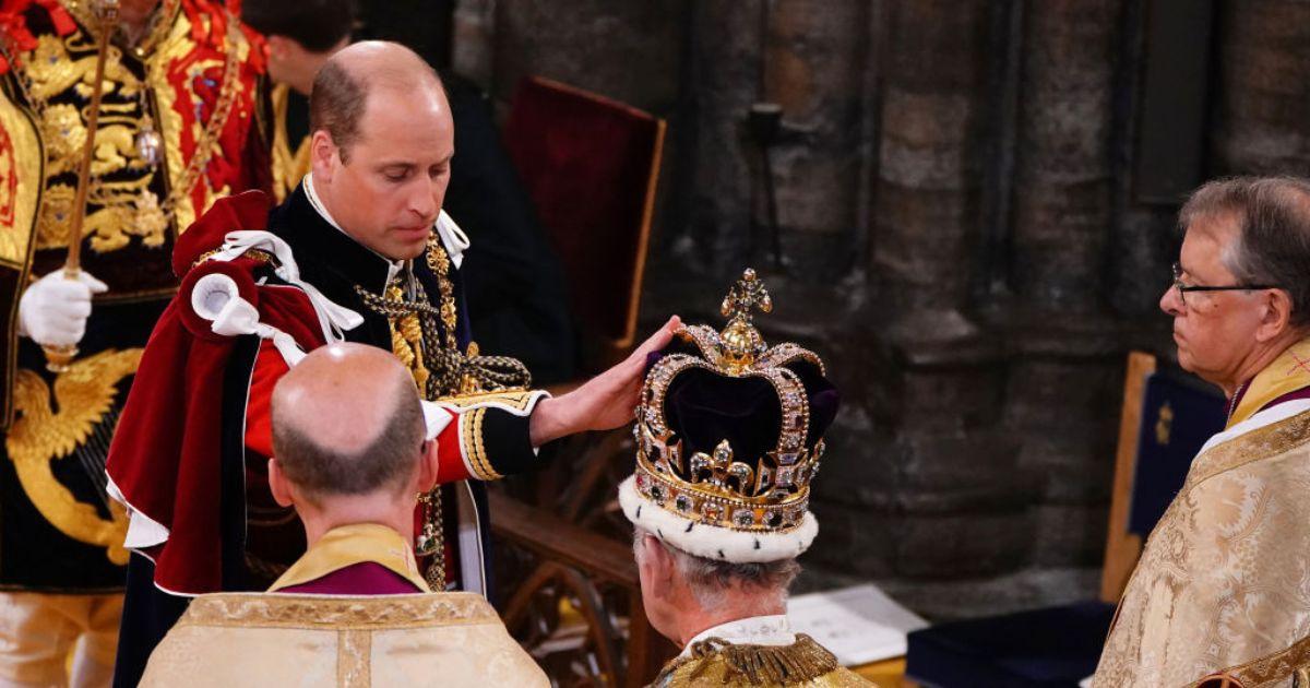 Expert Reveals Why William Is Being Prepared to Take Throne 'Earlier ...