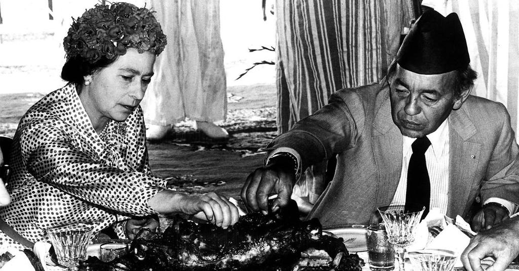 Cooking For A Monarch: Queen Elizabeth II's Culinary Secrets Revealed ...